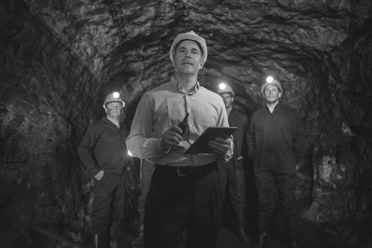 Investor Hub - Dundee Corporation